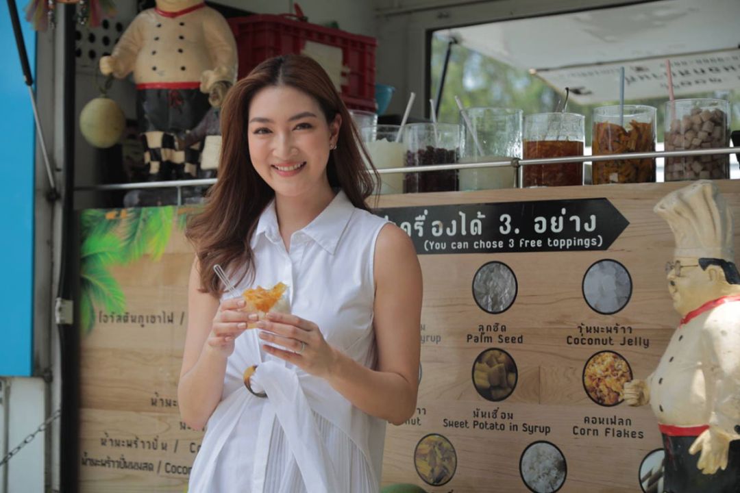 บันเทิง - ‘แพนเค้ก’ รวยน้ำใจส่ง Food Support ทีมงานซีรี่ส์ ‘HANGOUT’