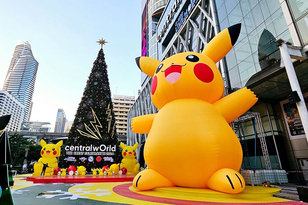 ผู้หญิง - เช็คอิน-แชะภาพกับเหล่ากองทัพ 'Pikachu Balloon' ฝีมือคนไทย กว่า 60 ตัว หน้า centralwOrld