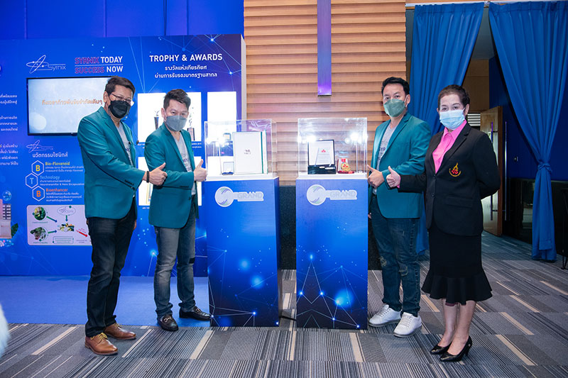 ผู้หญิง - SCG GRAND ลุยสร้าง SCG GRAND METAVERSE แห่งแรกในไทย