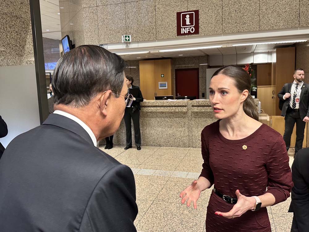 การเมือง - 'บิ๊กตู่'หารือนายกรัฐมนตรีฟินแลนด์ กระชับสัมพันธ์แน่นแฟ้นทุกด้าน