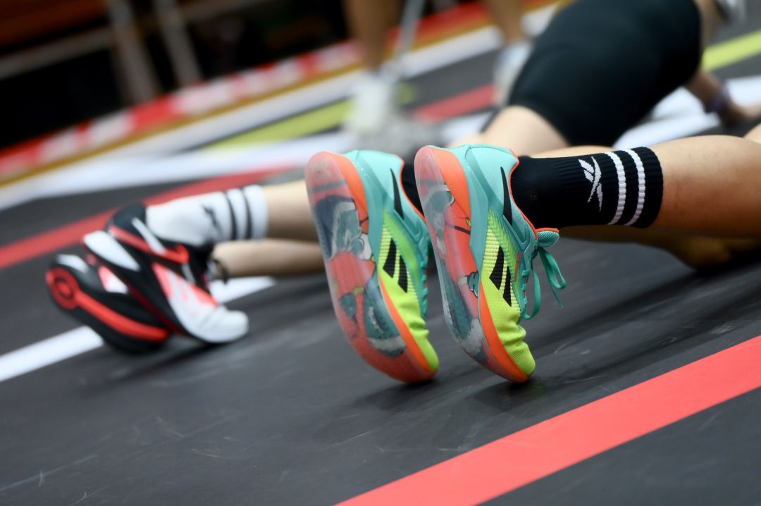 ผู้หญิง - Reebok Thailand ร่วมสนับสนุนงาน ONTRACK THAMMASAT PRESENTED BY REEBOK