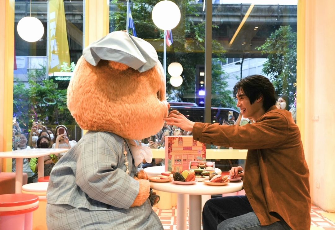 บันเทิง - 'วิน'ควงคู่สาวน้อยสุดคิ้ว'น้องหมีเนย'เปิดตัว SOURI x ...