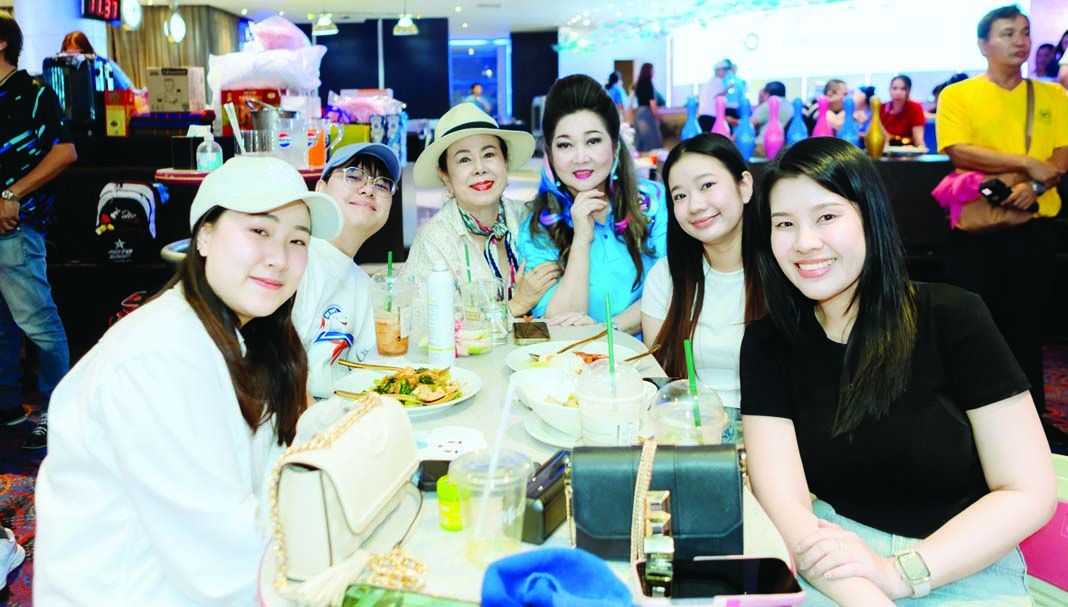 ผู้หญิง - กระเป๋า MBK Green Bag 4 แบบ 4 ดีไซน์ ส่งเสริมการใช้ซ้ำ ลดการ ...