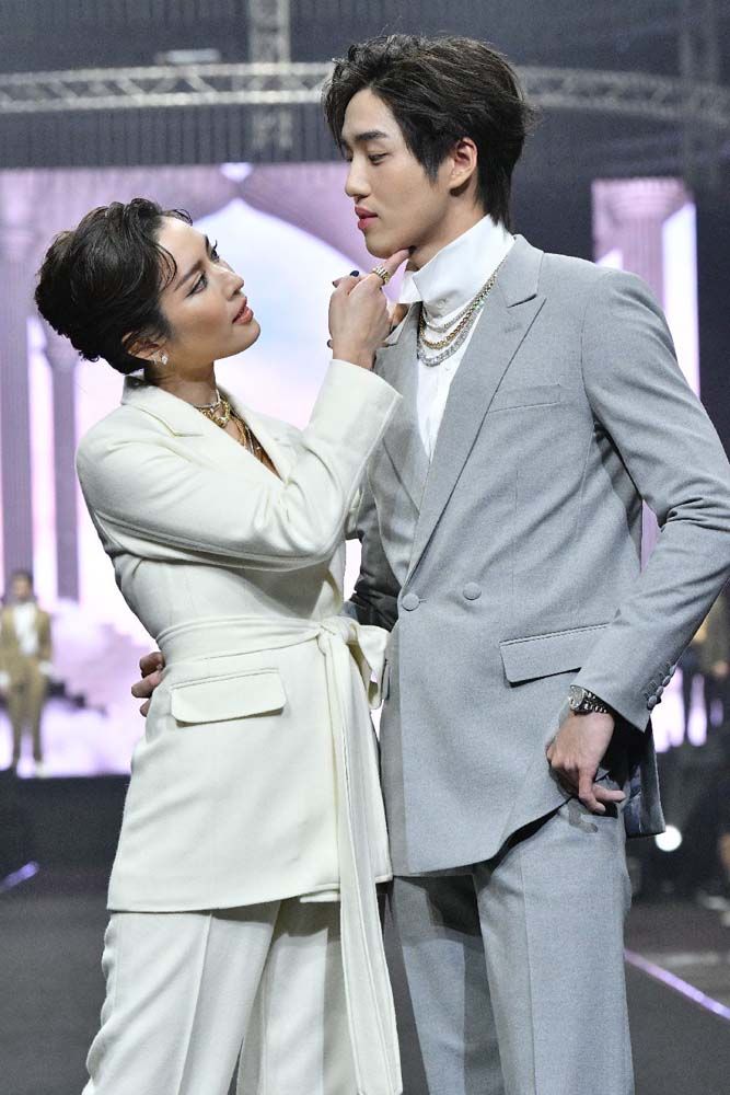 บันเทิง - ทัพดาราดังร่วมงาน ‘MILLENNIALS CHOICE 2020’