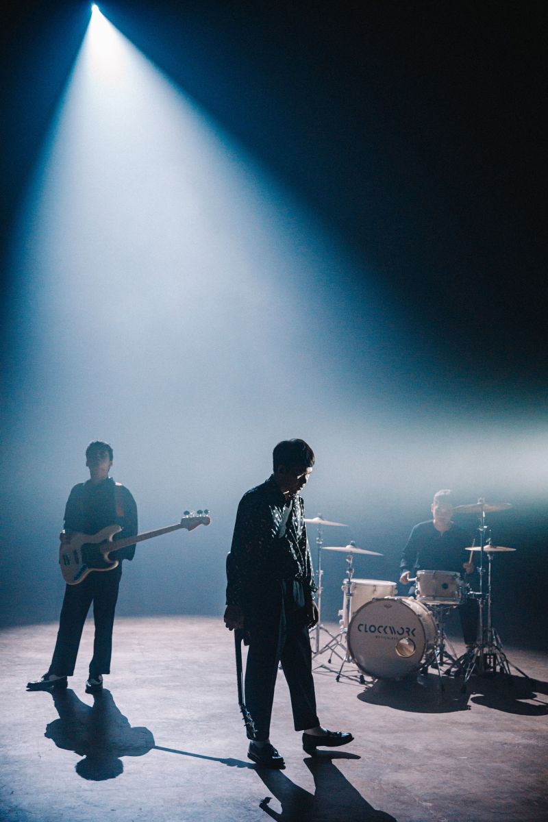 บันเทิง - 'Clockwork Motionless' ฝากผลงานเพลง 'เสียใจได้ยินไหม'ลงละคร