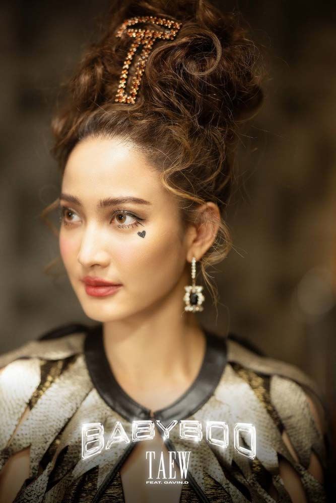 บันเทิง - 'TAEW'ปลื้ม ยก'เบิร์ดธงไชย'เป็น Inspiration