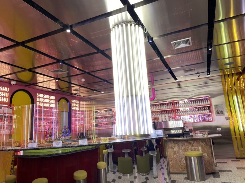 บันเทิง - เปิดแล้ว!!! SHU CAFÉ RUNWAY SIAM SQUARE ผับคาเฟ่แห่งแรกในเอเชีย