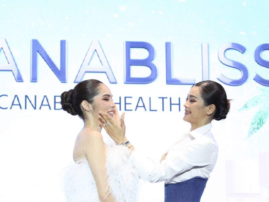 สาวฮอทแห่งปี ‘อิงฟ้า วราหะ’ คว้าพรีเซนเตอร์น้ำตบ Canabliss Essence ...