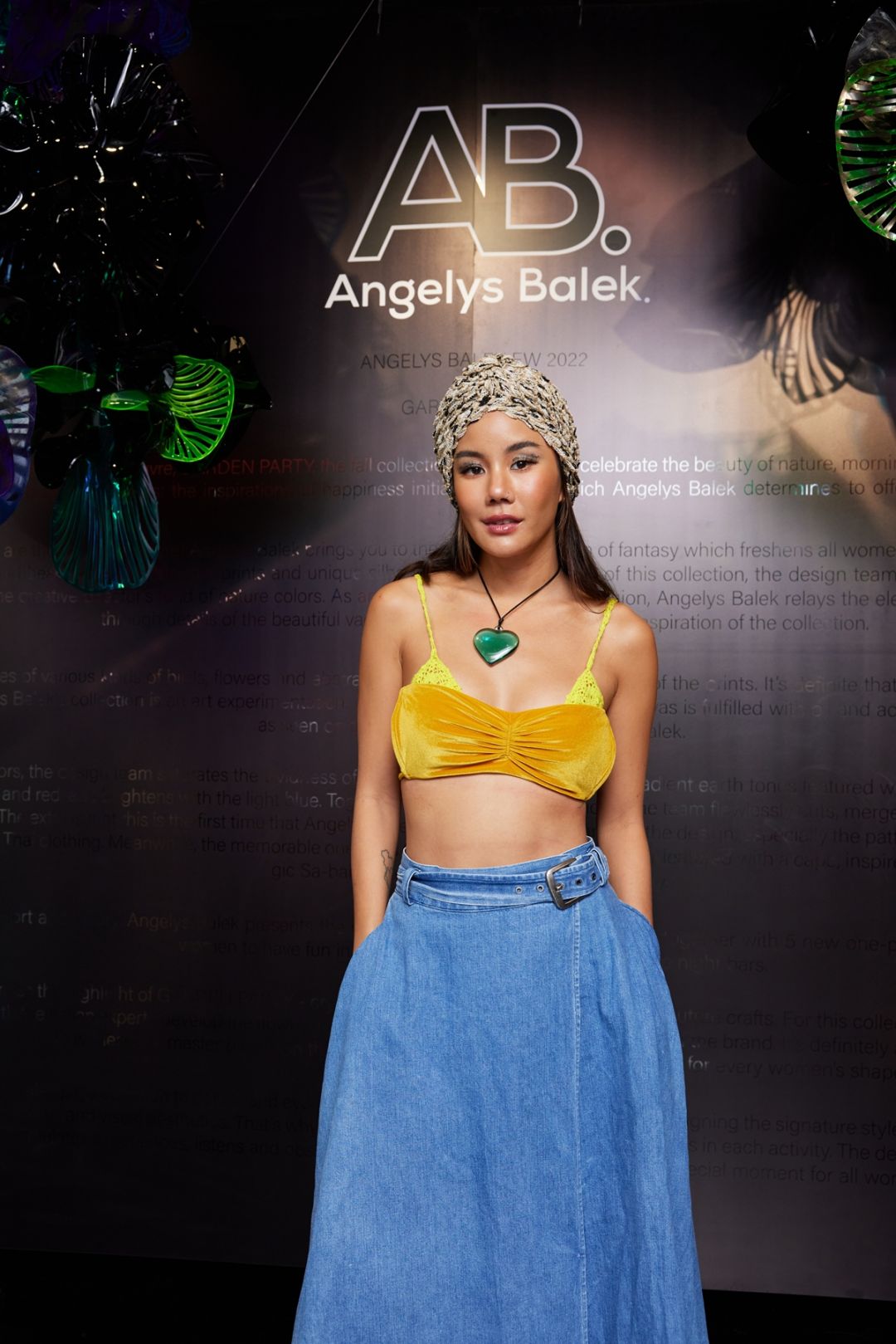 บันเทิง - เหล่าซุปตาร์ เดินสับโชว์เอวเอสเปิดตัว AB. Angelys Balek