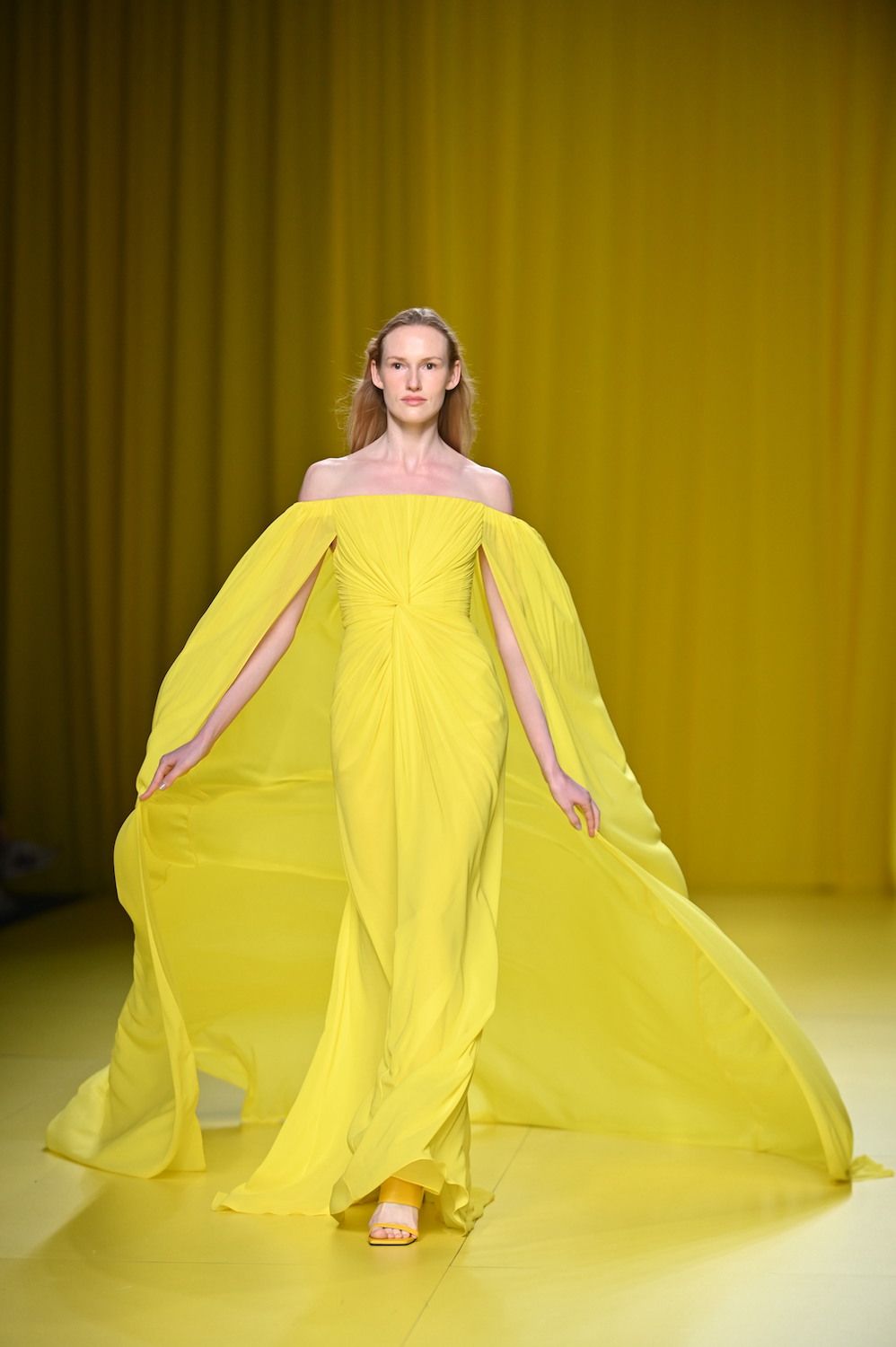 ผู้หญิง - ASAVA Autumn/Winter 2022 Collection'Time to focus on what ...