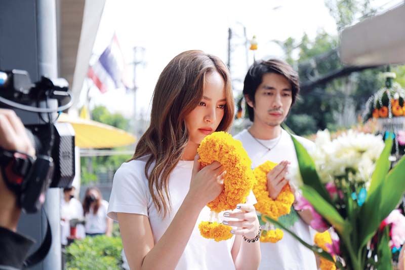 บันเทิง - ‘สหมงคลฟิล์มฯ’ บวงสรวงโปรเจกท์ ‘14 อีกครั้ง I Love You Two ...