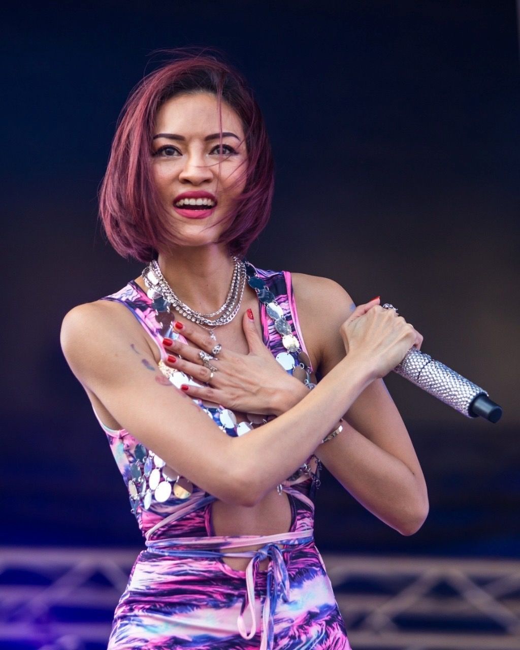 บันเทิง - GMM SHOWล่องใต้สร้างปรากฏการณ์ ความสำเร็จอย่างยิ่งใหญ่ Chang Music Connection presents ...