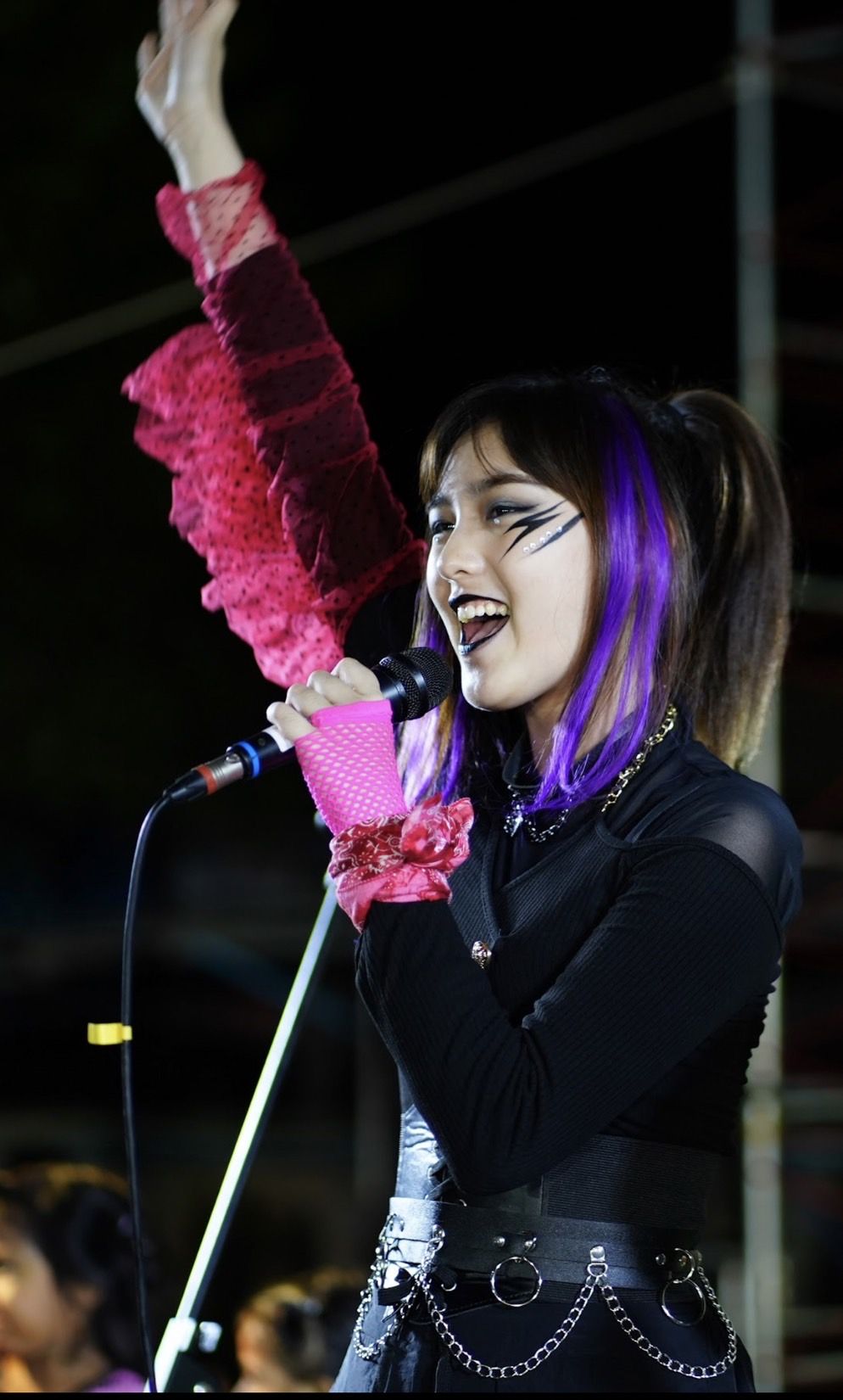 บันเทิง - 'ไรท์เตอร์ แลบ'จัดฉาย 'Bad Boyz Band' กลางแปลง ชาวระยอง ...