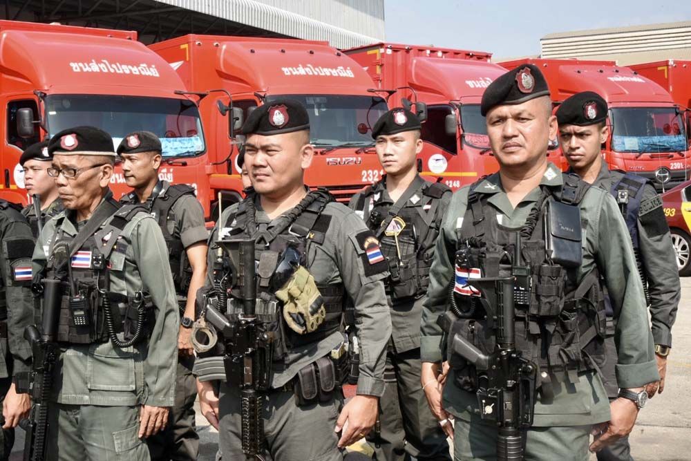 การเมือง - ตำรวจ-กกต.-ไปรษณีย์ ปล่อยขบวนรถขนส่งบัตรเลือกตั้งล่วงหน้า 2. ...