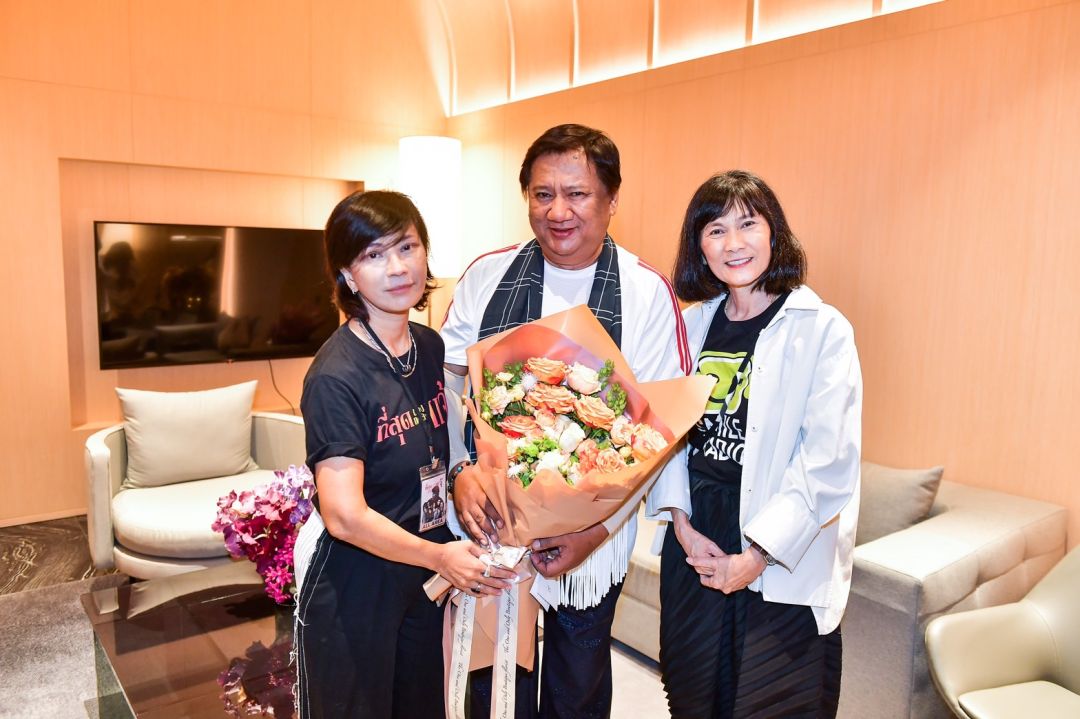 บันเทิง สุดซึ้ง สุขสนุกประทับใจ พี่แจ้ ดนุพล กับแฟนคลับ ใน ที่สุด