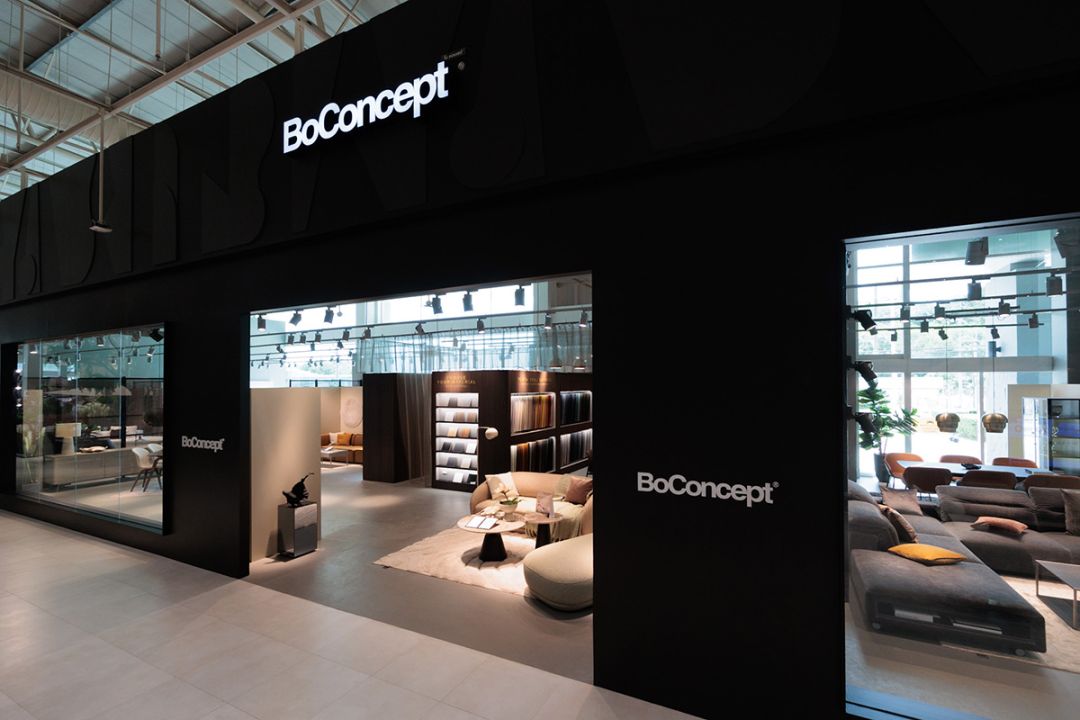 ผู้หญิง - สัมผัสความAffordable Premiumใจกลางภูเก็ตกับเฟอร์นิเจอร์BoConcept