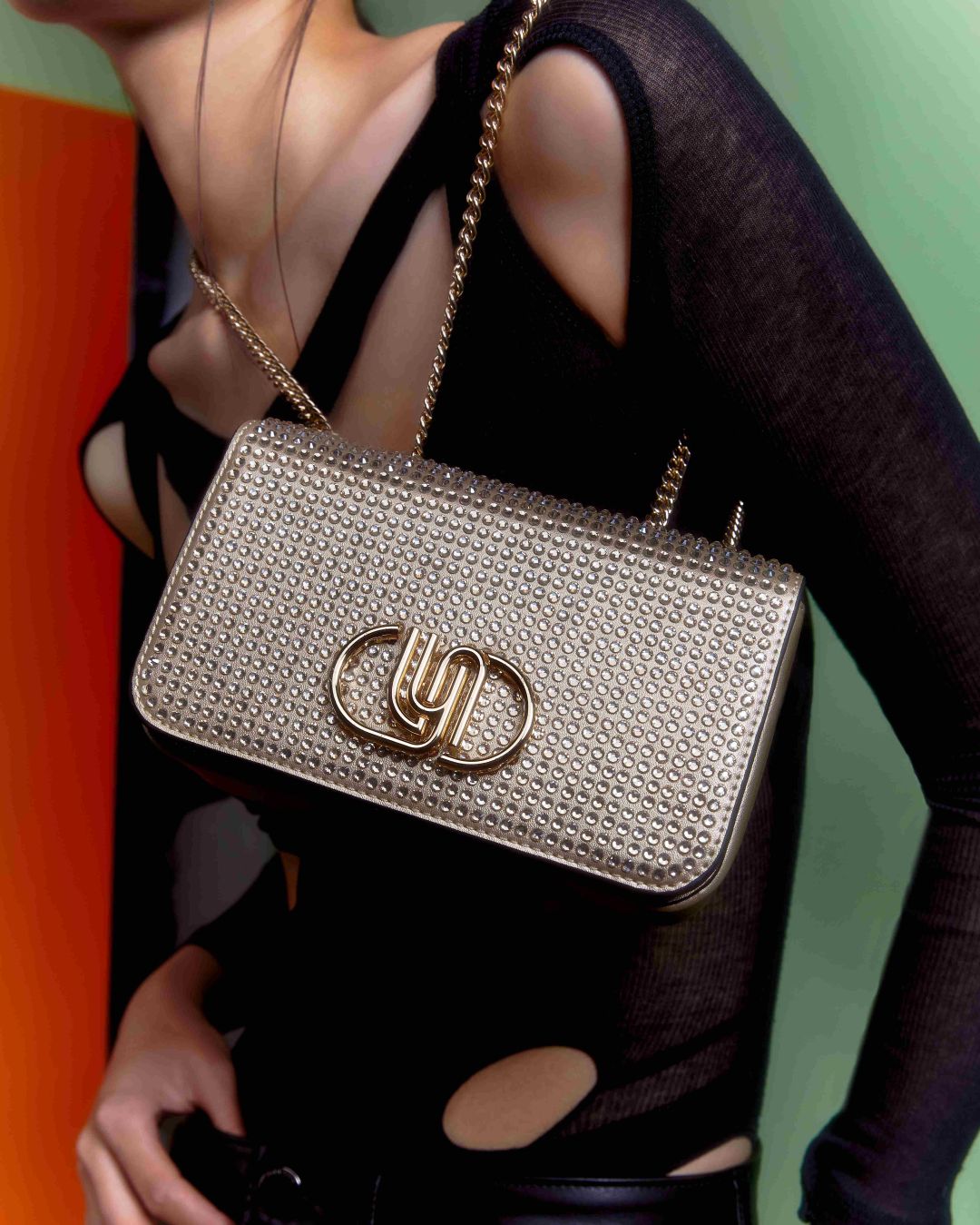 ผู้หญิง - ‘LYN INFINITE’ เผยคอลเลกชั่นส่งท้ายฤดูหนาวปี 2023 กับแคมเปญ ...