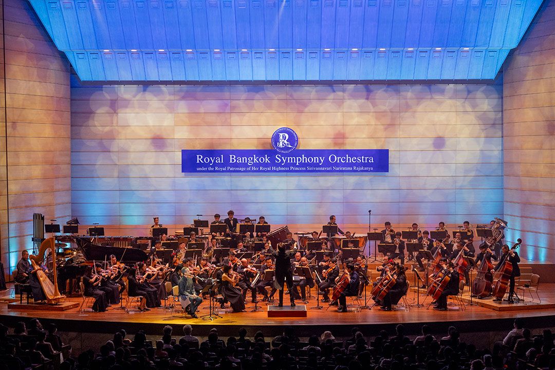 ผู้หญิง - ปิดม่าน! คอนเสิร์ต 'Music of Anime' การแสดงดนตรีประกอบ ...