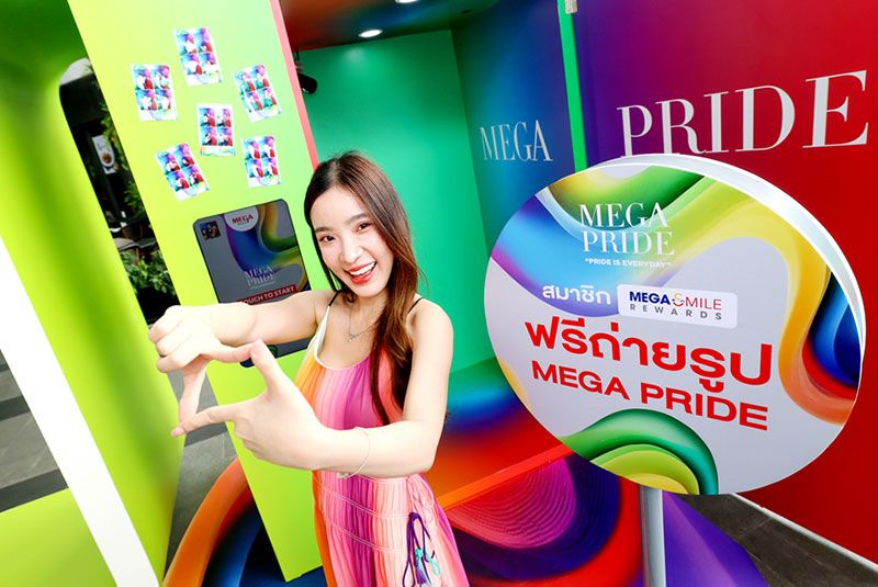 ผู้หญิง - ‘MEGA PRIDE : PRIDE IS EVERYDAY’ แลนด์มาร์คสีรุ้ง สื่อความ ...