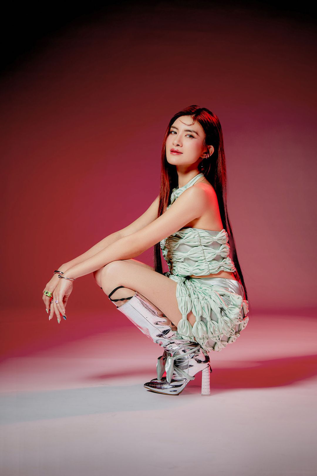 บันเทิง - เม้าท์แรง! POPPY C. กลับมาทวงบัลลังก์ได้เพราะเล่นของ