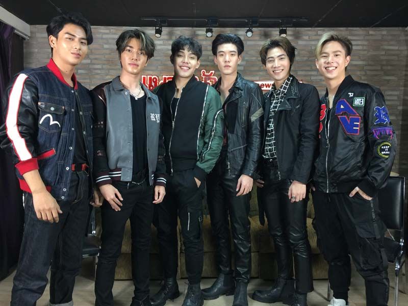 บันเทิง - ‘บอยแบนด์สัญชาติไทย’ วง NKO เปิดตัวอย่างเป็นทางการ ด้วย Debut ...
